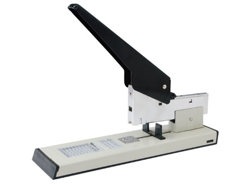 Agrafeuse à pince, agrafeuse de bureau et agrafeuse géante